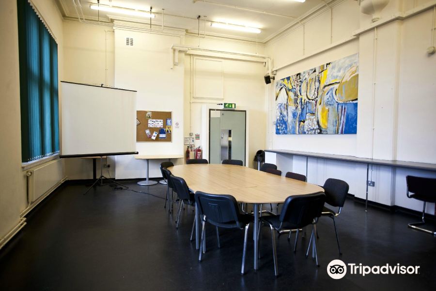 2023Pyramid & Parr Hall-旅游攻略-门票-地址-问答-游记点评，沃灵顿旅游旅游景点推荐-去哪儿攻略