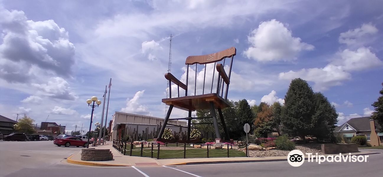 2024World's Largest Rocking Chair-旅游攻略-门票-地址-问答-游记点评，凯西旅游旅游景点推荐-去哪儿攻略